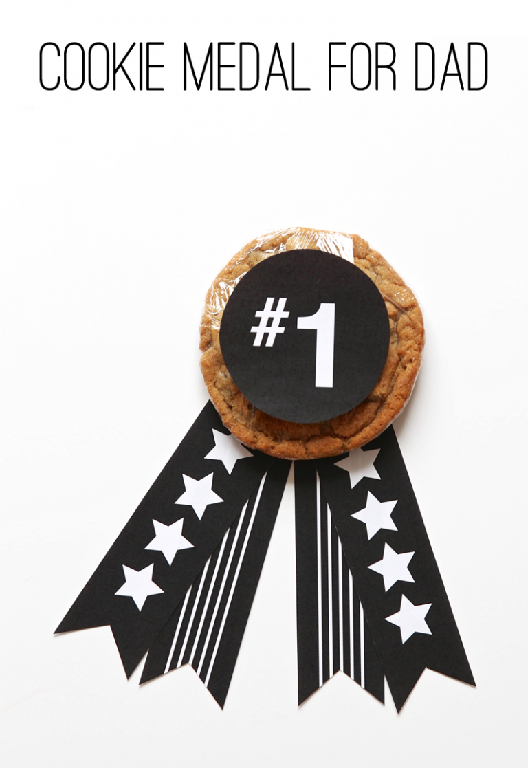 Father's Day Gift Idea: No. 1 Dad Cookie Medal + Free Printable ...