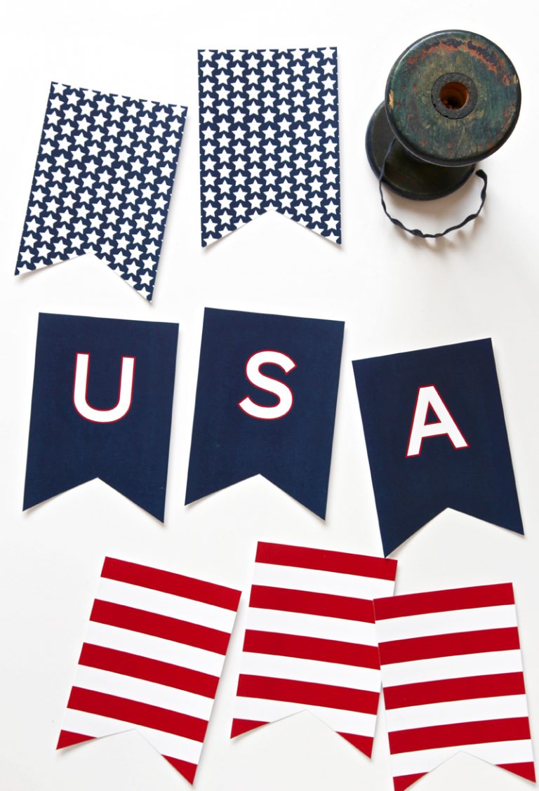 Printable USA Banner for July 4th - FREE PDF Download - Paging Supermom