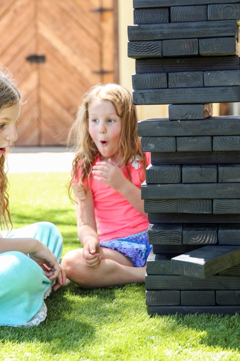 Backyard Games - How to Make Yard Dominoes, Ring Toss, Giant Jenga ...
