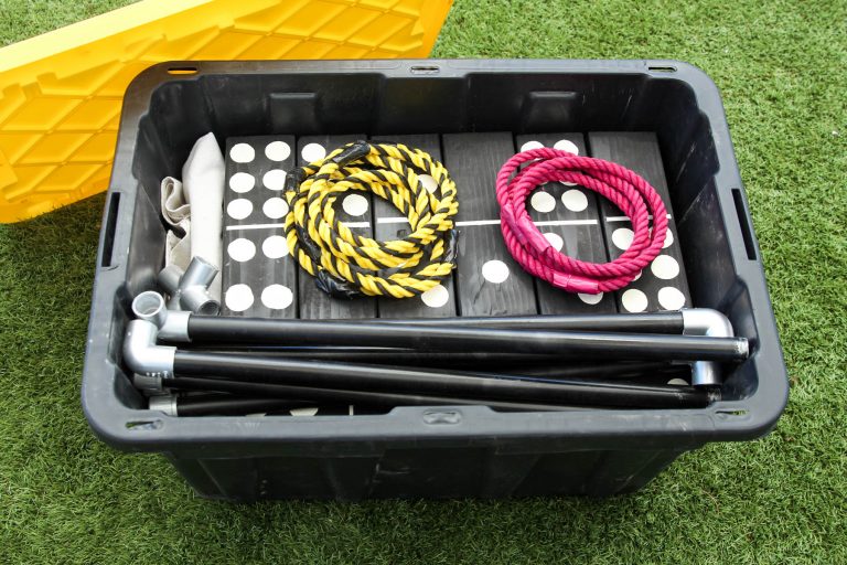 Backyard Games - How to Make Yard Dominoes, Ring Toss, Giant Jenga ...